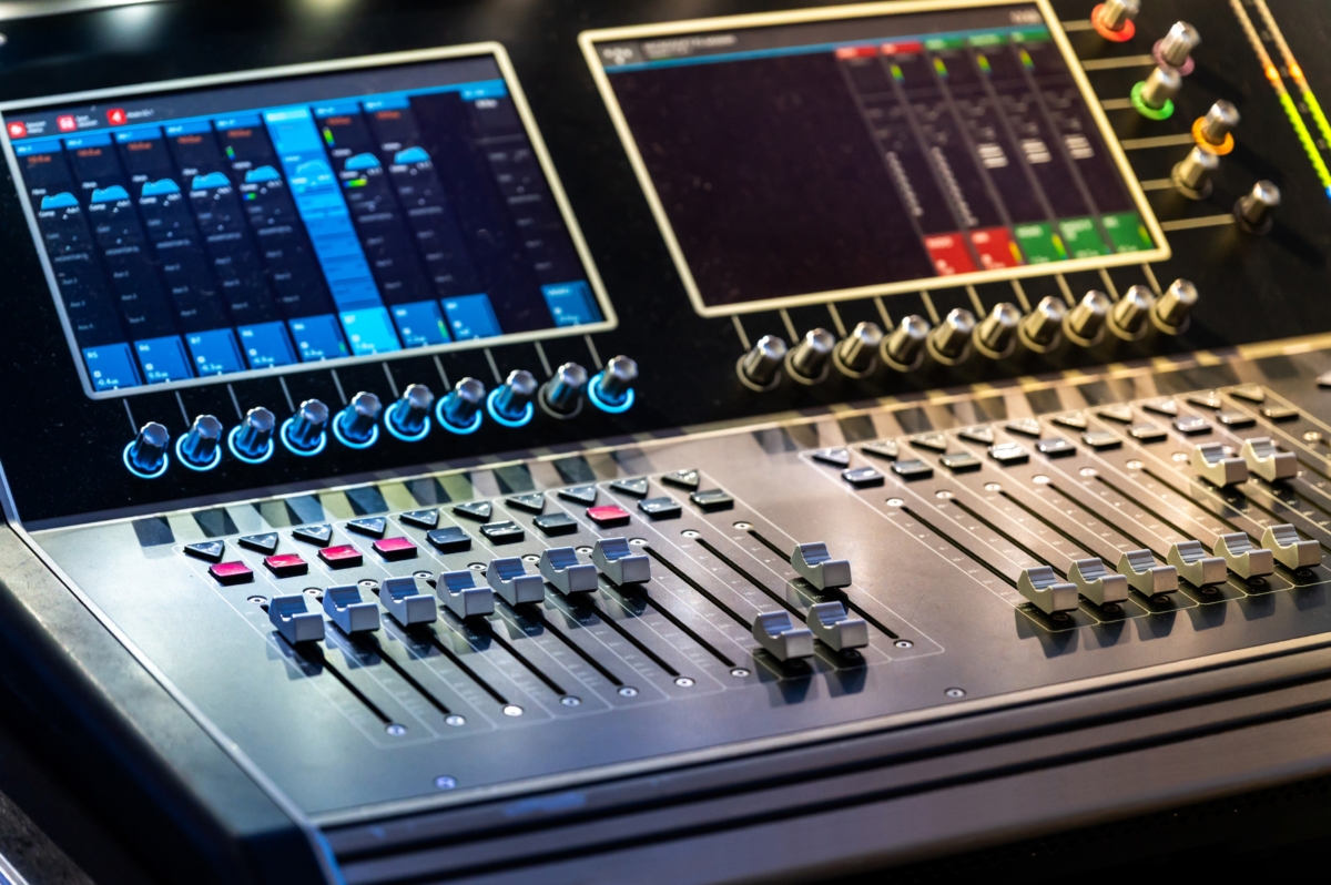 Mixing Console Setups for Churches Made Easy